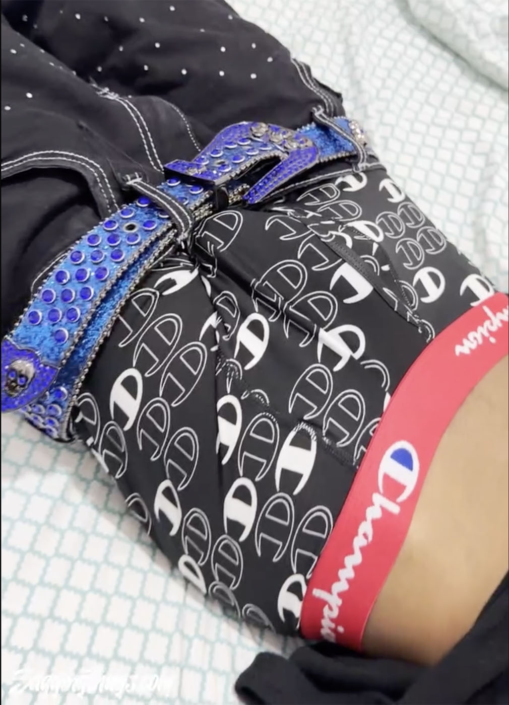 Welcome - Sagging Thugs